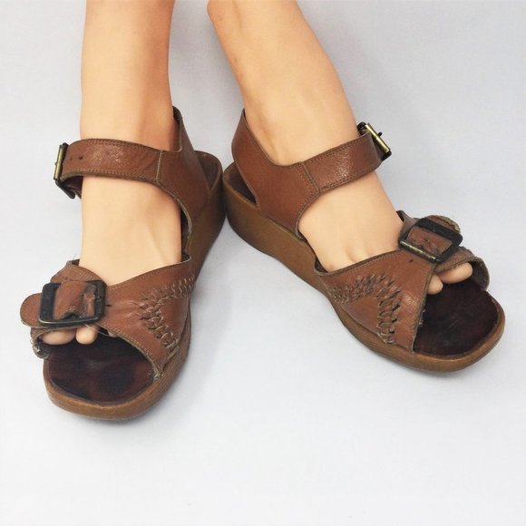 Famolare | Shoes | Famolare Tan Leather Wedge Sandals Go There 8m ...